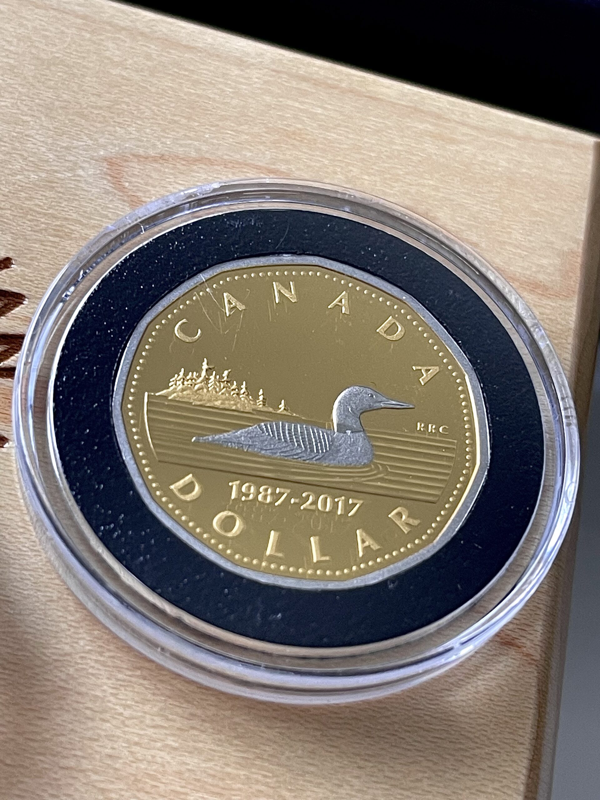 Canada - 30 years of Loonie